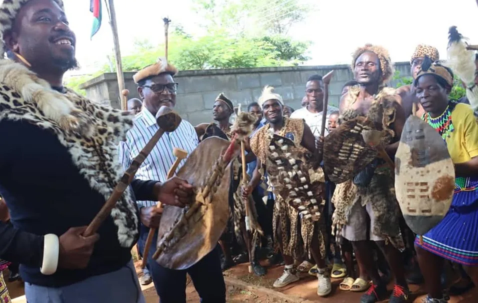 Chakwera lero akuyendera Tropha Estate, Kwithu Kitchen | Malawi 24 ...